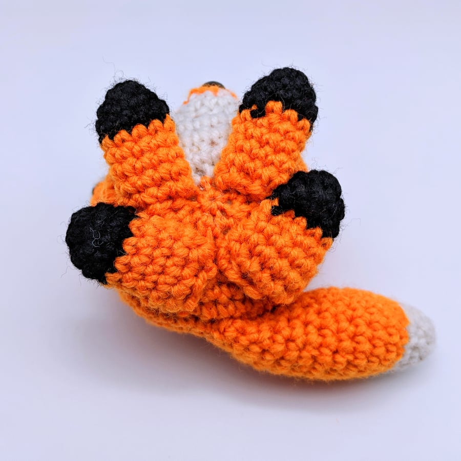 Cube Foxy Fox Amigurumi Pattern